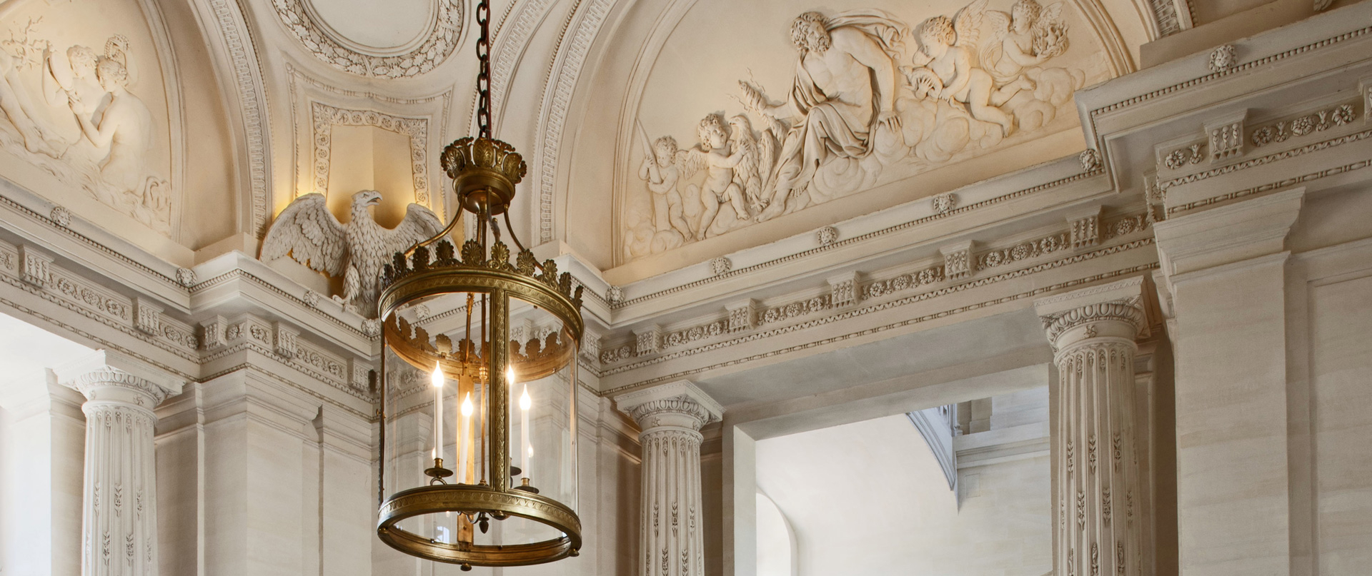The vestibule and the grand staircase